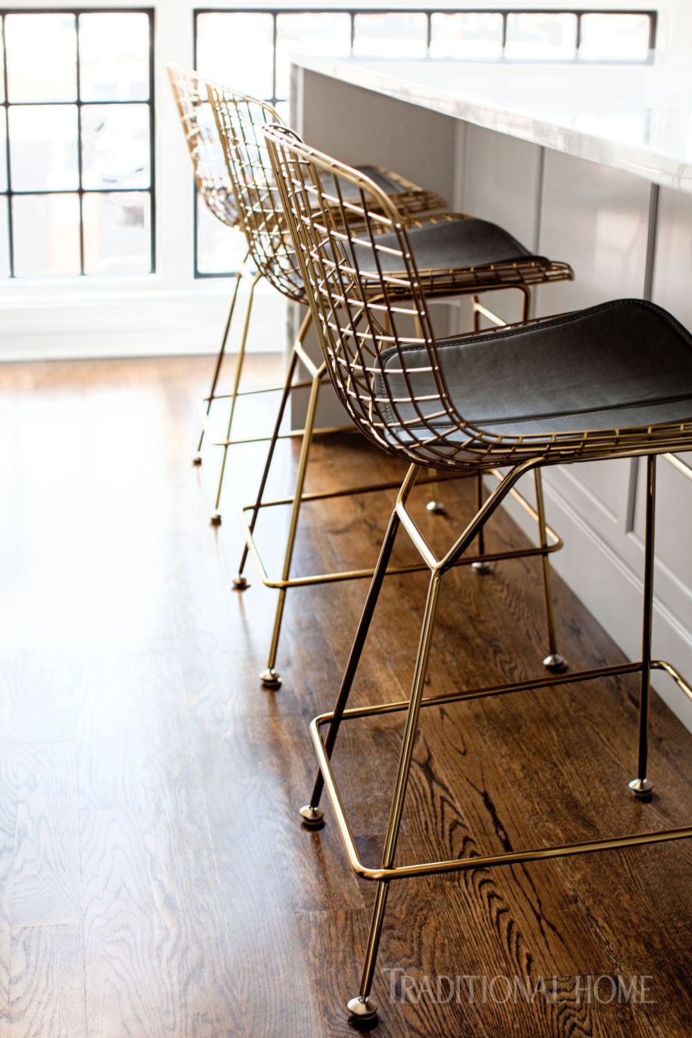This Rowhome Kitchen Maximizes Space and Style